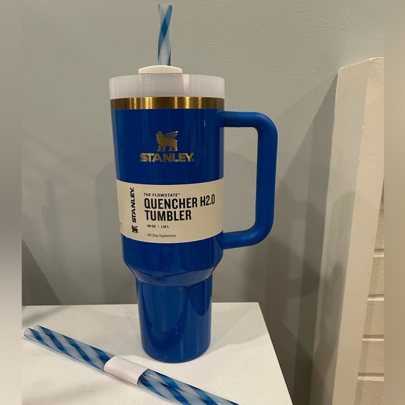 Stanley | Dining | Stanley Arctic Twist Quencher H2 Flowstate Tumbler ...